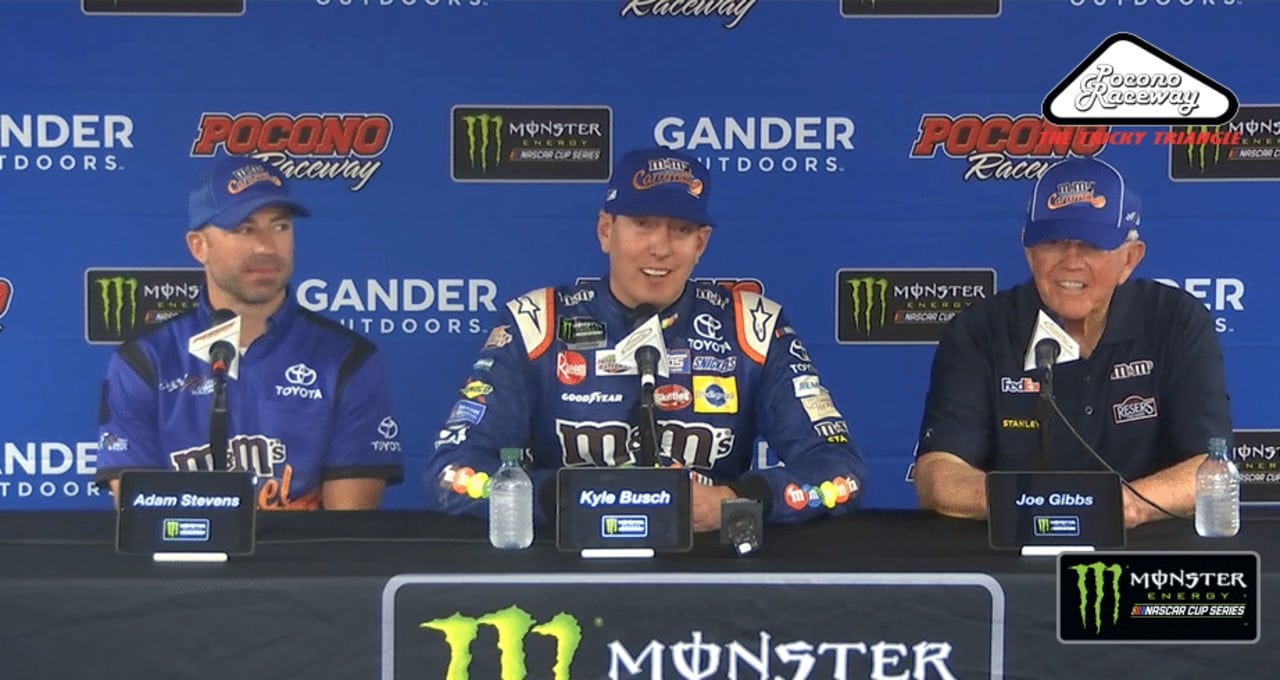 Kyle Busch talks tying Tony Stewart, looking up to 'Smoke' - NASCAR EN ...