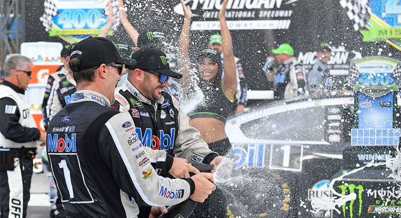 Crew Call: No. 4 team details final pit stop - 'Always nerve-racking ...