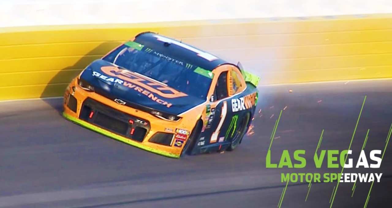 Kurt Busch's day ends after hard contact into wall - NASCAR EN ESPANOL