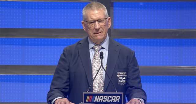 Waddell Wilson gets emotional in Hall of Fame speech - NASCAR EN ESPANOL