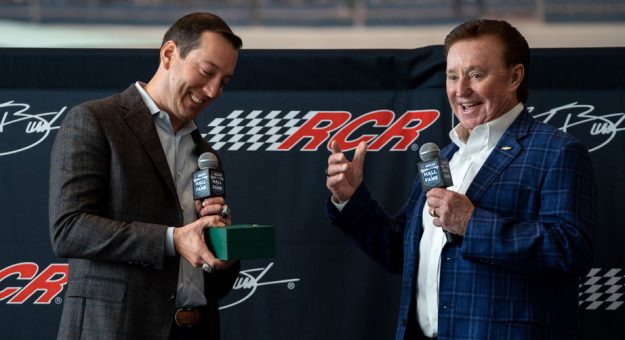 Kyle Busch Watch Rcr Main 625x340 - NASCAR EN ESPANOL