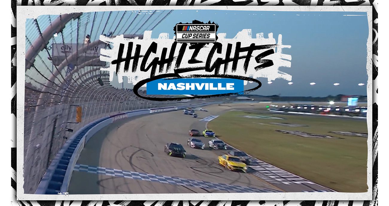 Joey Logano holds on to win in NASCAR Overtime - NASCAR EN ESPANOL