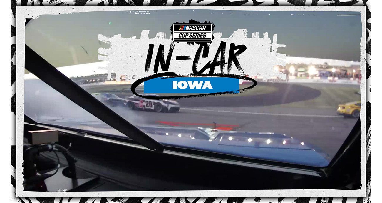 In-car camera: Kyle Larson wrecks on Stage 3 restart - NASCAR EN ESPANOL