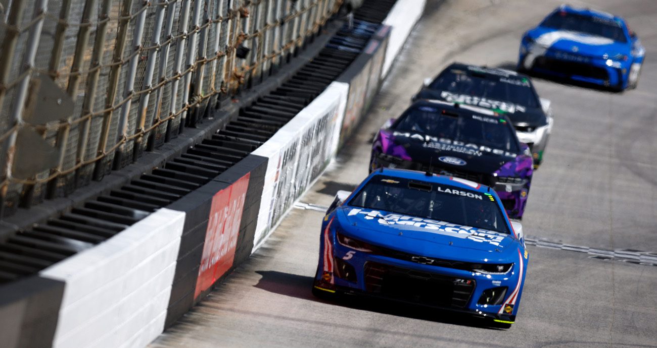 Race Rewind: Food City 500 from Bristol Motor Speedway - NASCAR EN ESPANOL