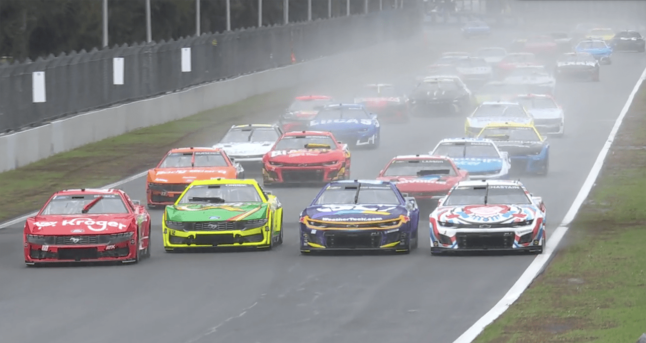 Racing in the rain! Cup cars battle on wet-weather tires - NASCAR EN ...