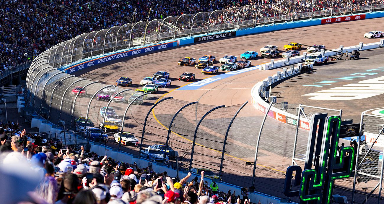 Weekend Preview: Four drivers, one chance to make history - NASCAR EN ...